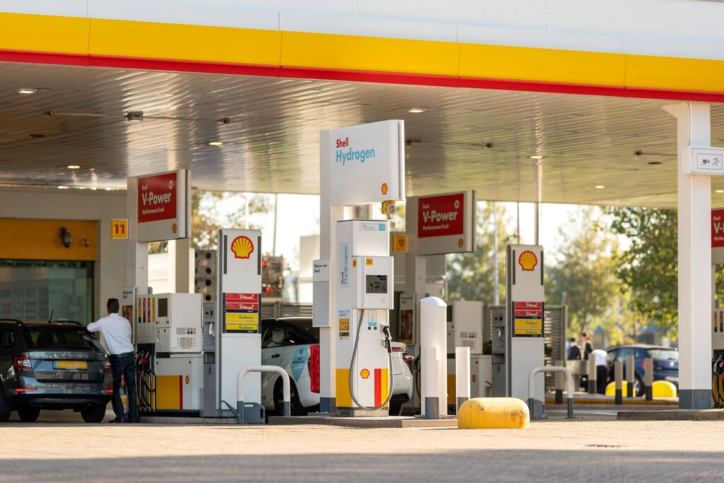 Le stazioni si servizio Shell tornano in Italia - Carrozzeria