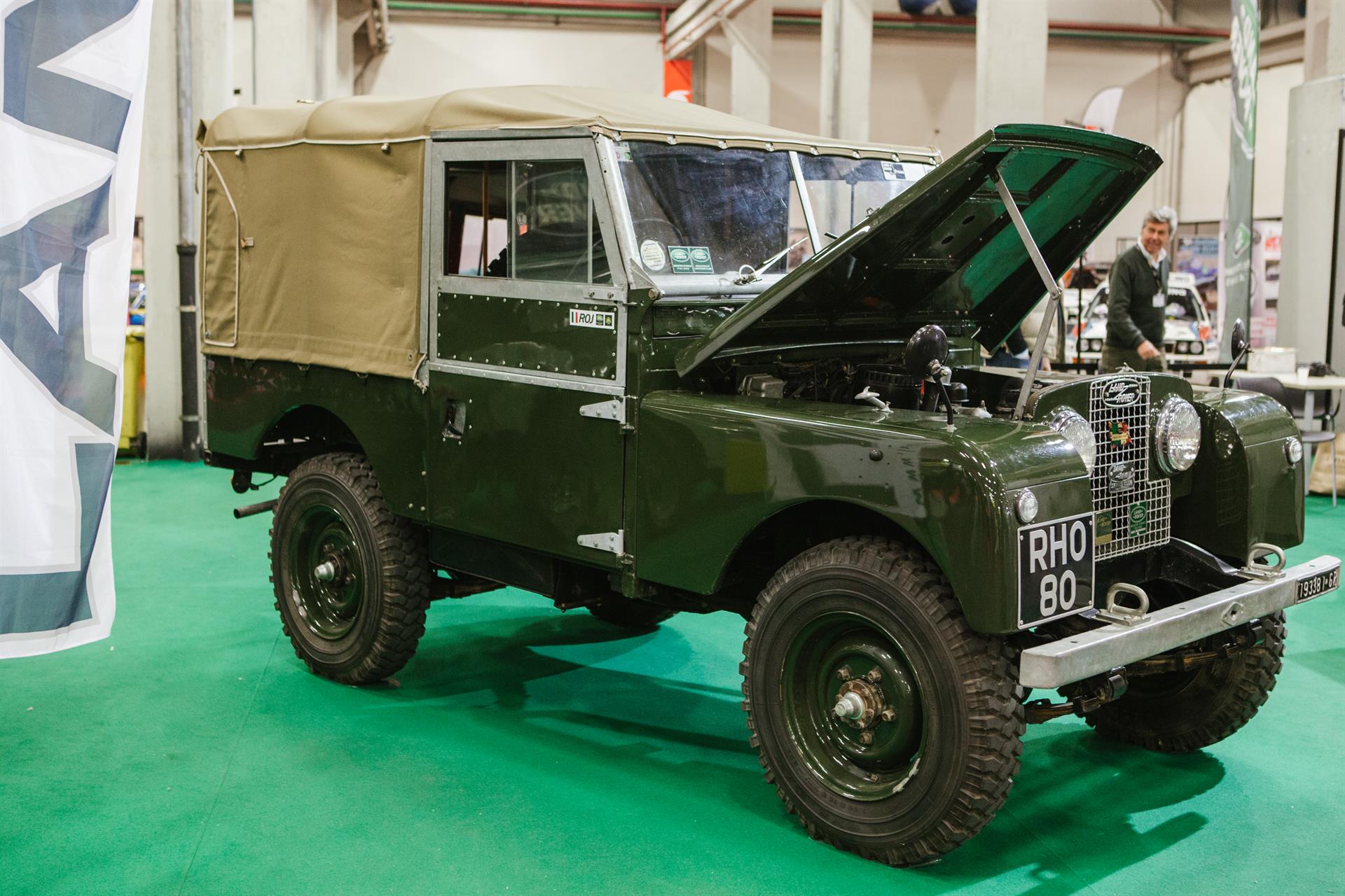 La Land Rover celebra i suoi primi 70 anni ad Automotoretrò