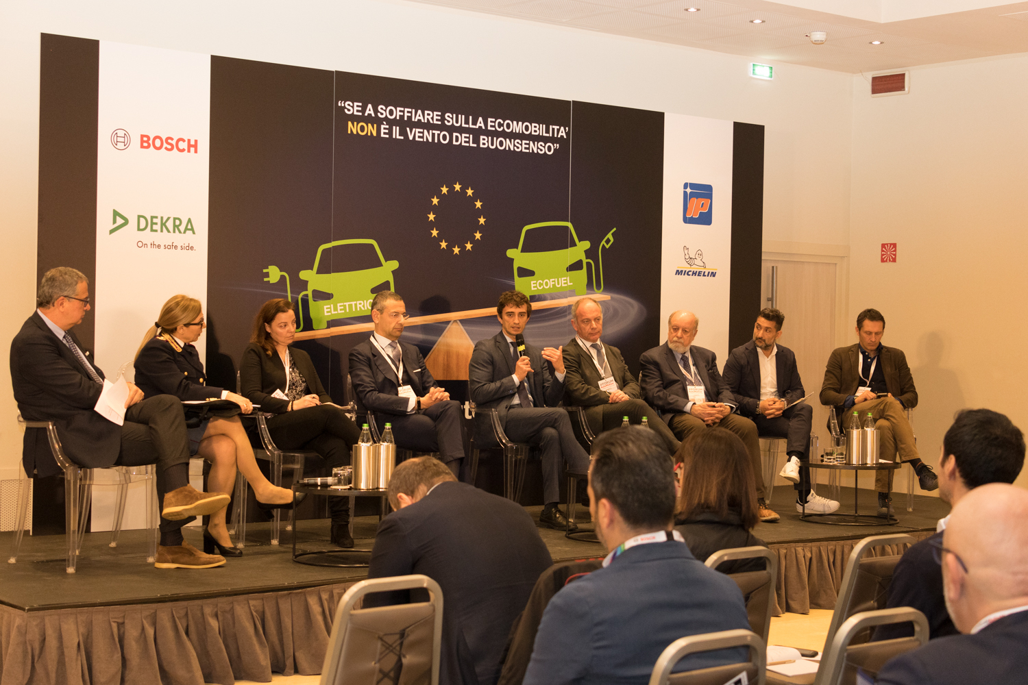 Il Vice Ministro Bignami a #FORUMAutoMotive: più formazione nelle ...